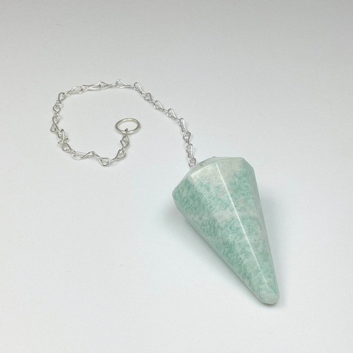 Amazonite – Rocks and Gems Canada