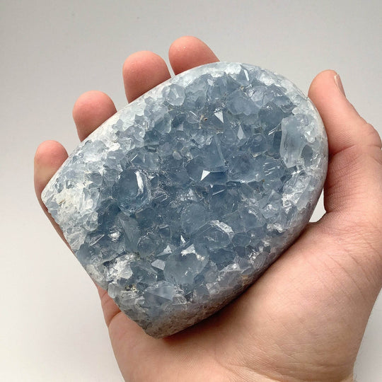 Geodes – Rocks and Gems Canada