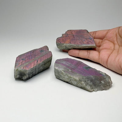 Labradorite – Rocks and Gems Canada