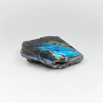 Labradorite – Rocks and Gems Canada