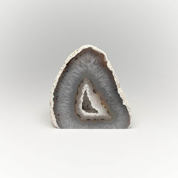 Geodes – Rocks and Gems Canada